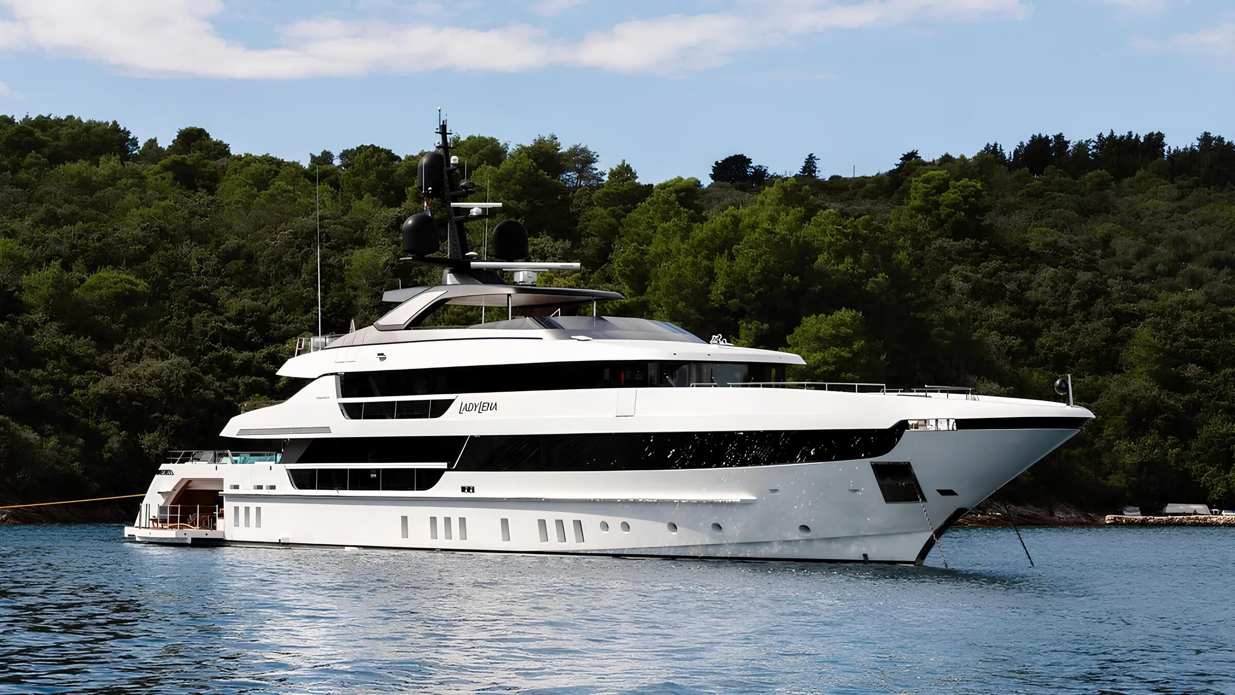 LADY LENA Yacht for Charter | Charter Sanlorenzo 52Steel LADY LENA ...